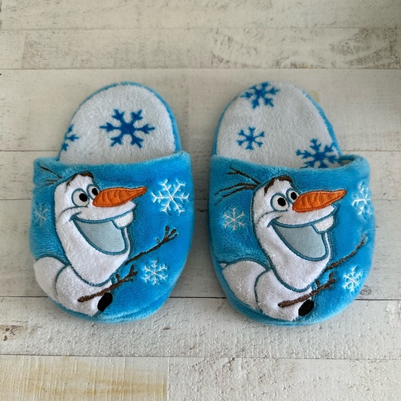 Disney | Shoes | Disney Frozen Olaf Slipper Slides Sz 112 | Poshmark